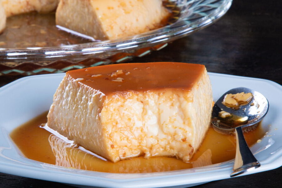 Receita de pudim com 2 ingredientes fará você pensar duas vezes antes ...