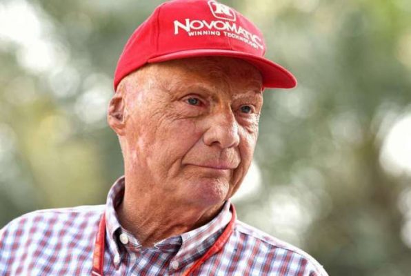 Morre o tricampeão mundial de Fórmula 1, Niki Lauda