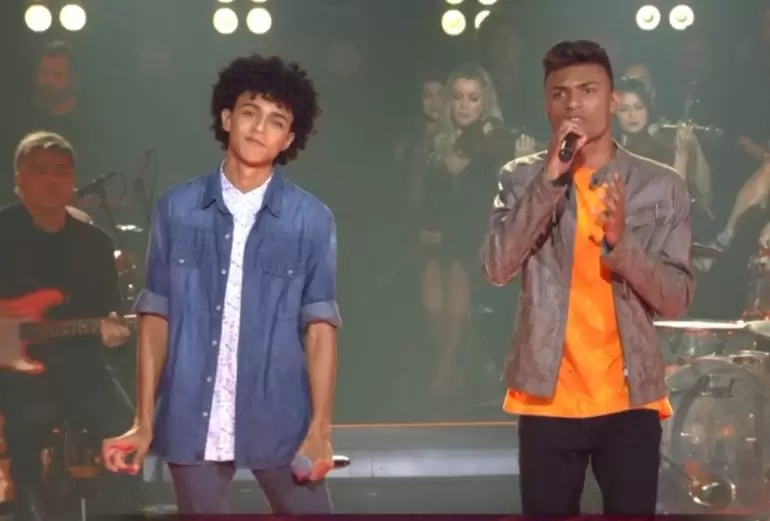 Público escolhe Ramon e Rafael para a próxima fase do The Voice