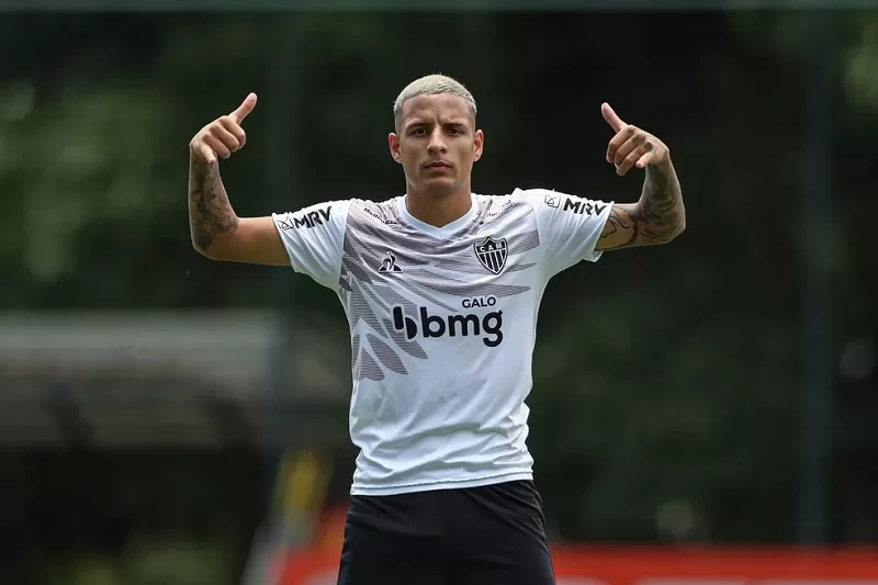Fluminense encaminha contratação de Guilherme Arana e monitora situação ...